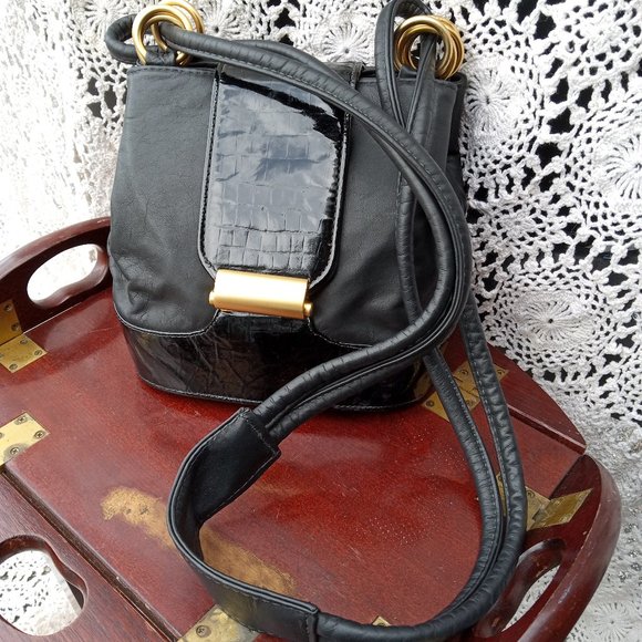 Cache | Bags | Cache Black Crossbody Bag | Poshmark